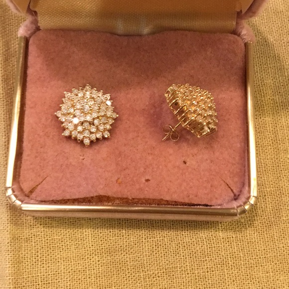 Jewelry | Hello Diamond And 18 Carat Gold Button Earrings | Poshmark